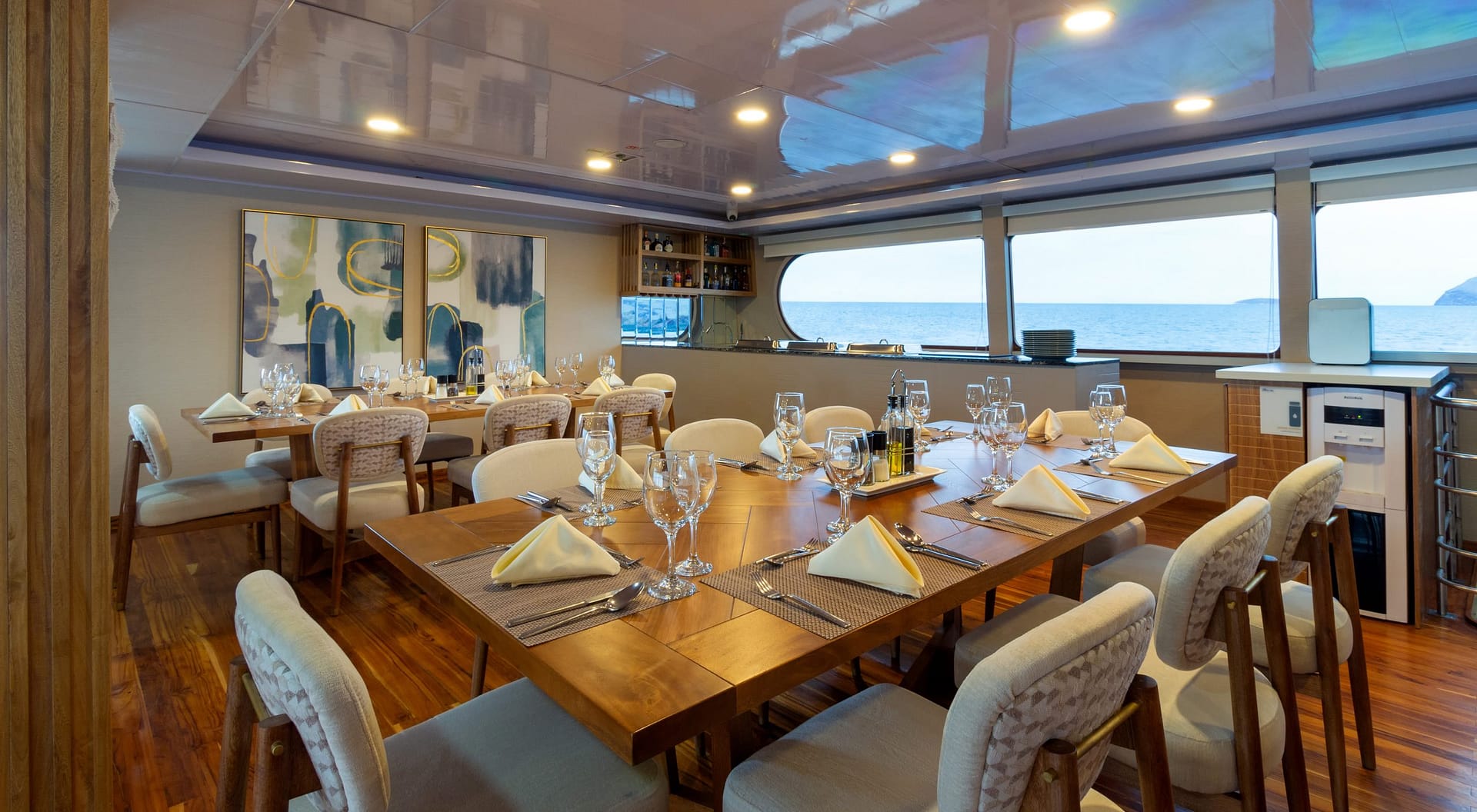 Galapagos Petrel Catamaran (8 Cabins) | New Paths Expeditions